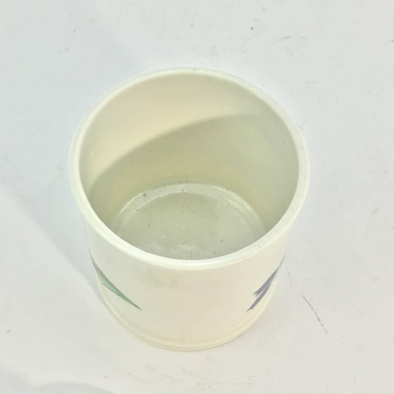 Chantilly Pomade Pot with Rare Holzschnittblumen 'Woodcut Flowers ...