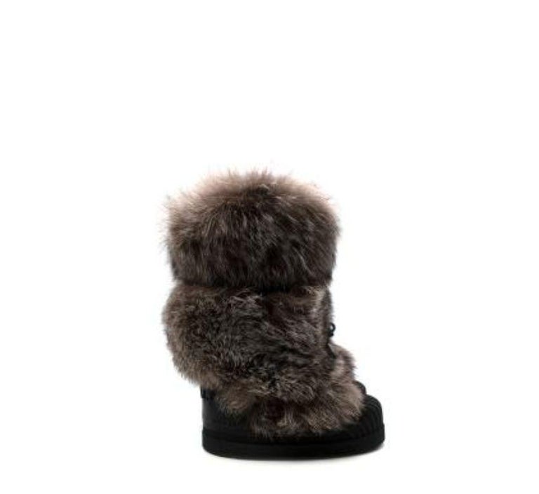 Moncler Charcoal Venus Fur-Trimmed Moon Boots at 1stDibs | fur moon ...