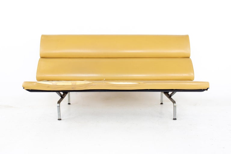 Early Charles and Ray Eames for Herman Miller Mid Century Compact ...