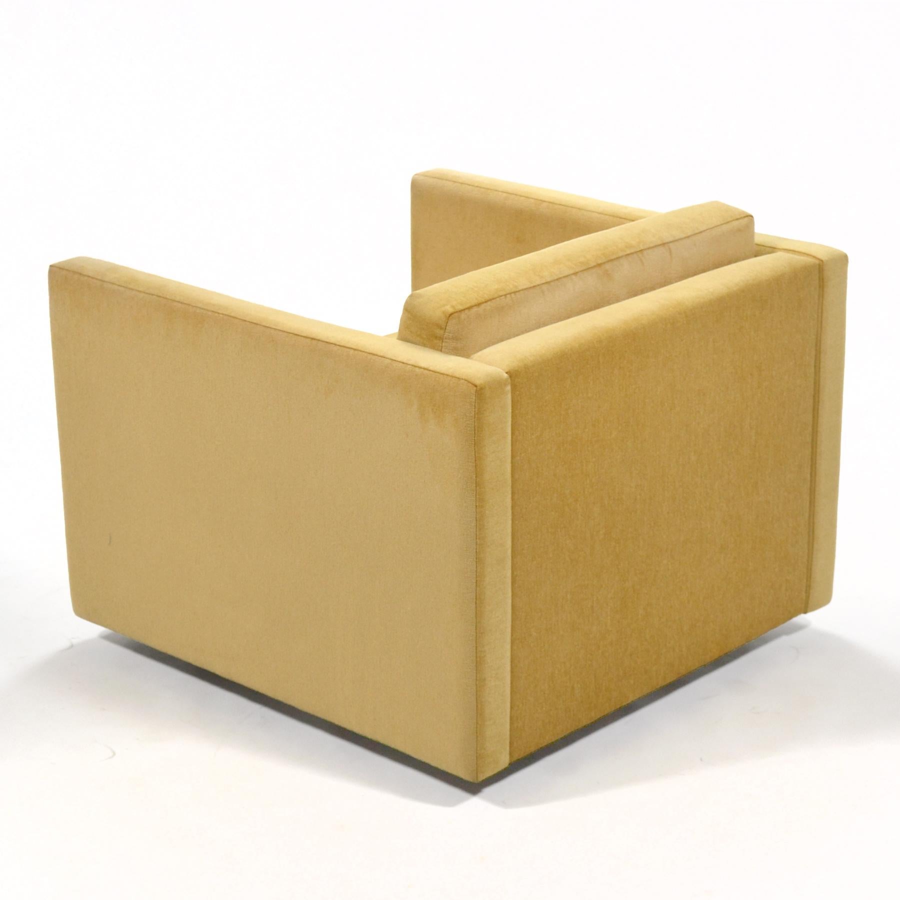 Charles Pfister Lounge Chair by Knoll at 1stDibs