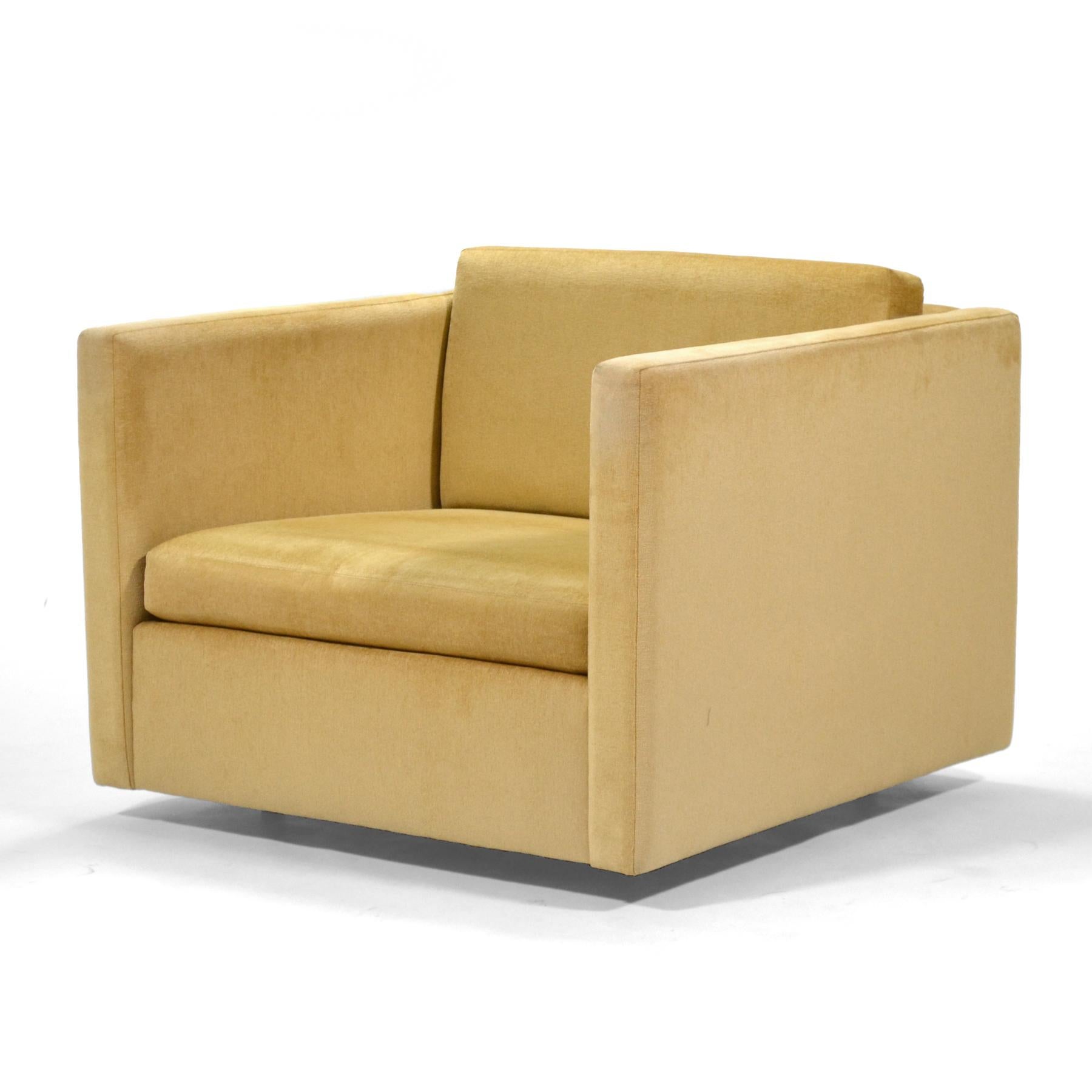 Charles Pfister Lounge Chair by Knoll at 1stDibs