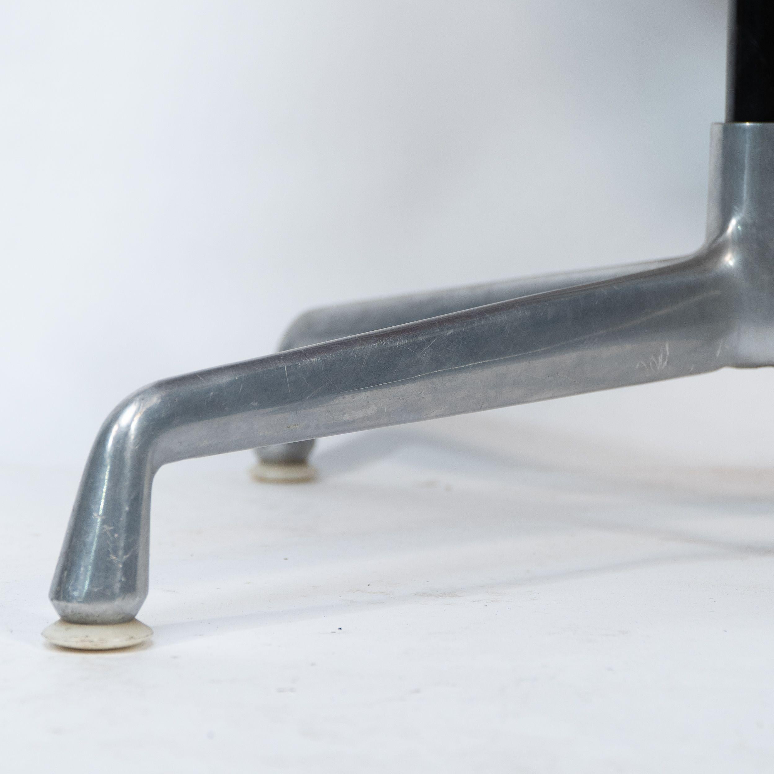 Charles and Ray Eames for Herman Miller. An swivel aluminium revolving ...