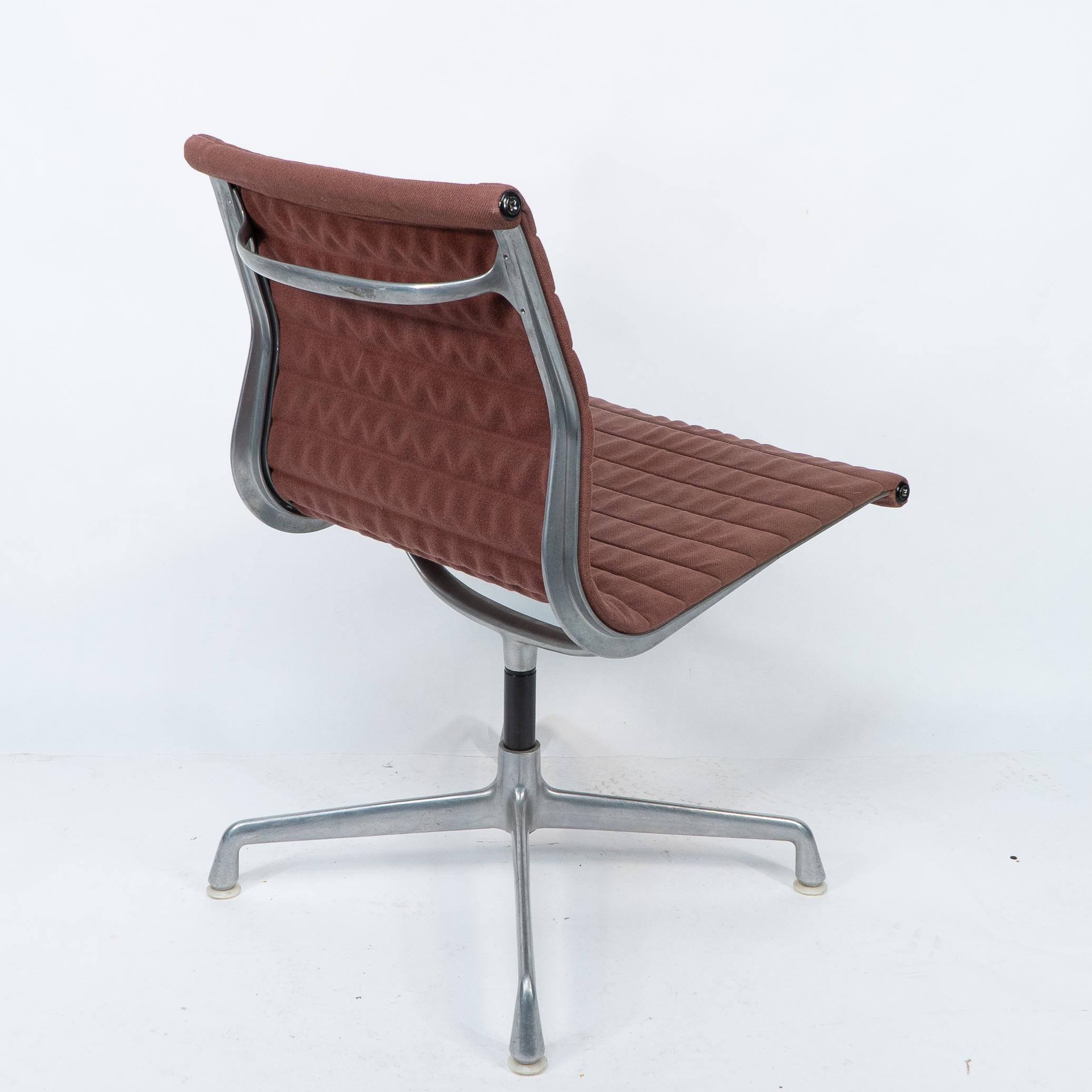 Charles and Ray Eames for Herman Miller. An swivel aluminium revolving ...