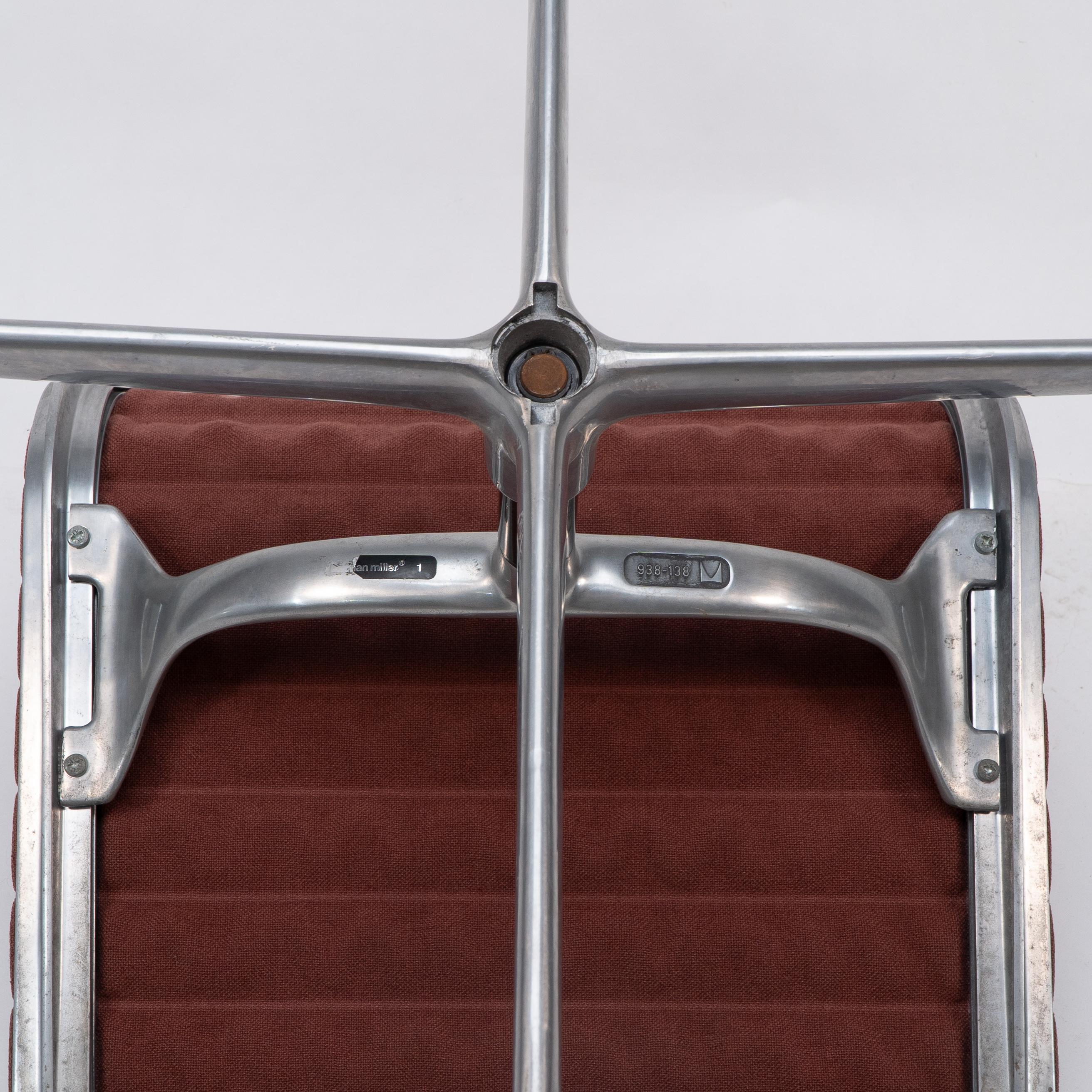 Charles and Ray Eames for Herman Miller. An swivel aluminium revolving ...