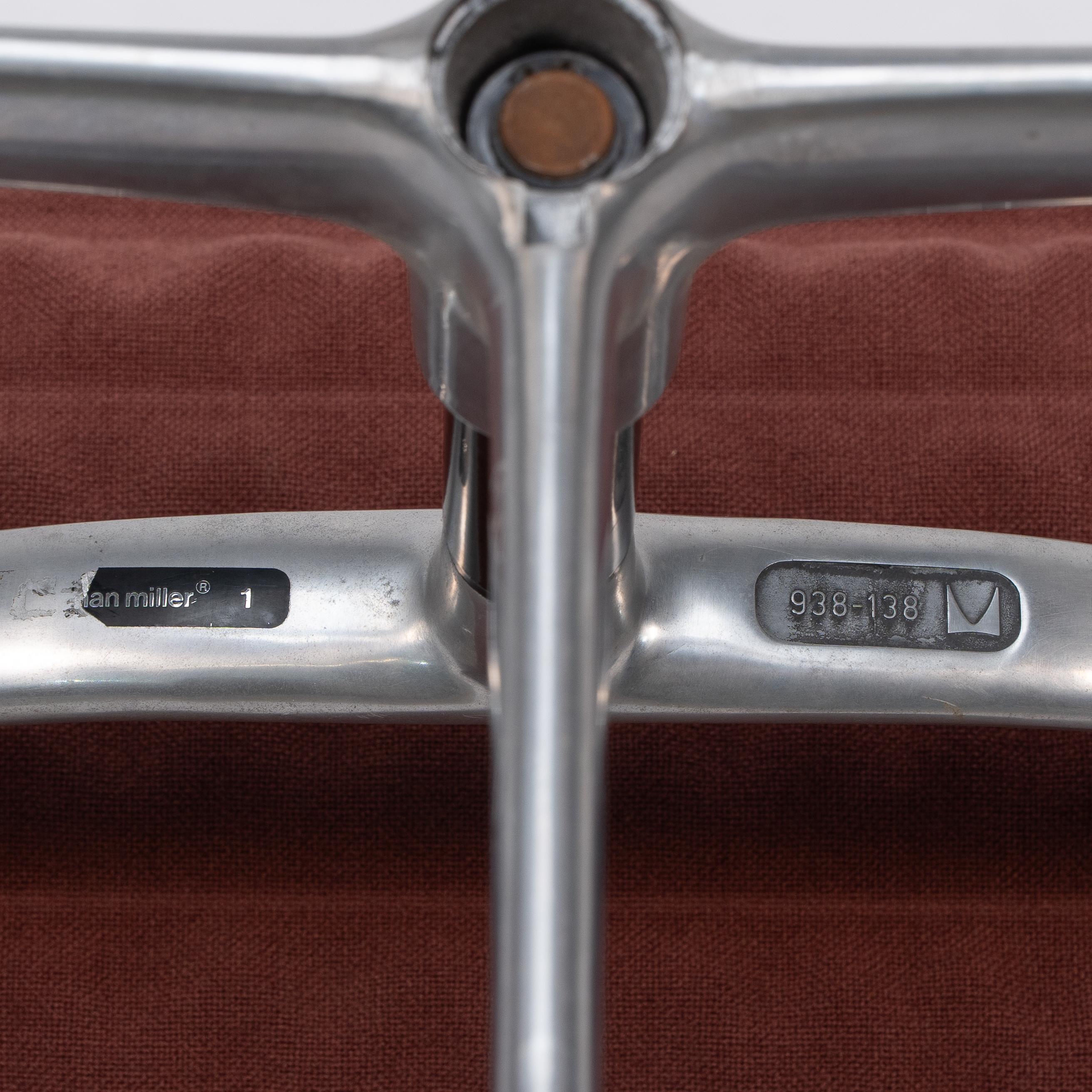 Charles and Ray Eames for Herman Miller. An swivel aluminium revolving ...
