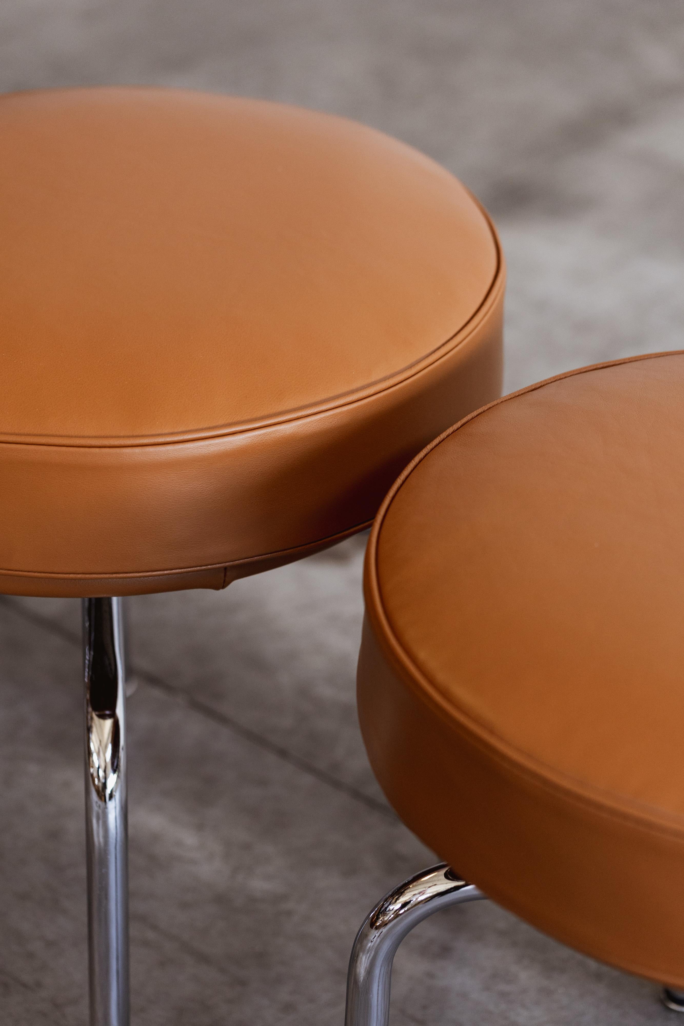 Charlotte Perriand “LC8” Stools for Cassina, 1929, Set of 2 For Sale at ...