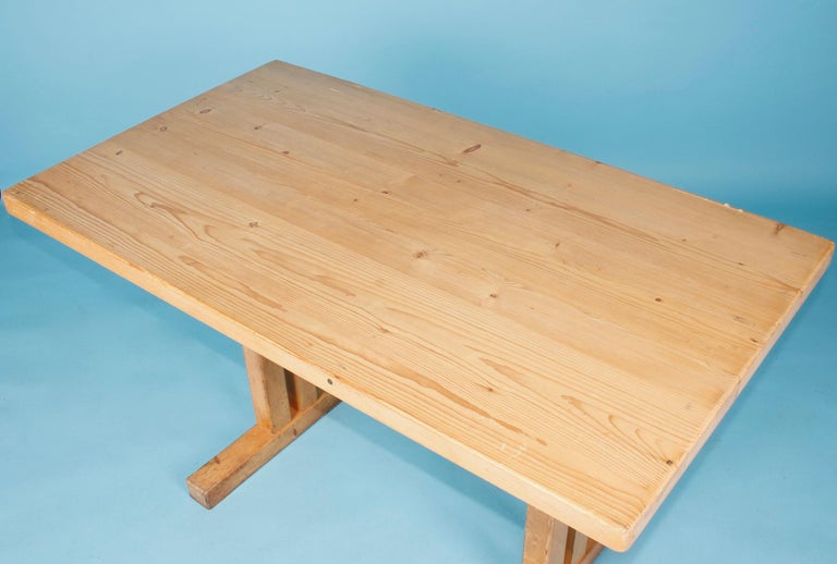 Charlotte Perriand, Table the Arcs 1600, circa 1969 For Sale at 1stDibs