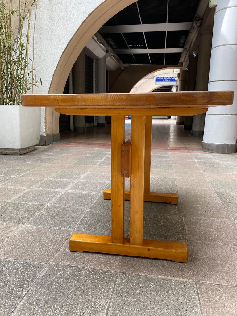 Charlotte Perriand, Table the Arcs 1600, circa 1969 For Sale at 1stDibs