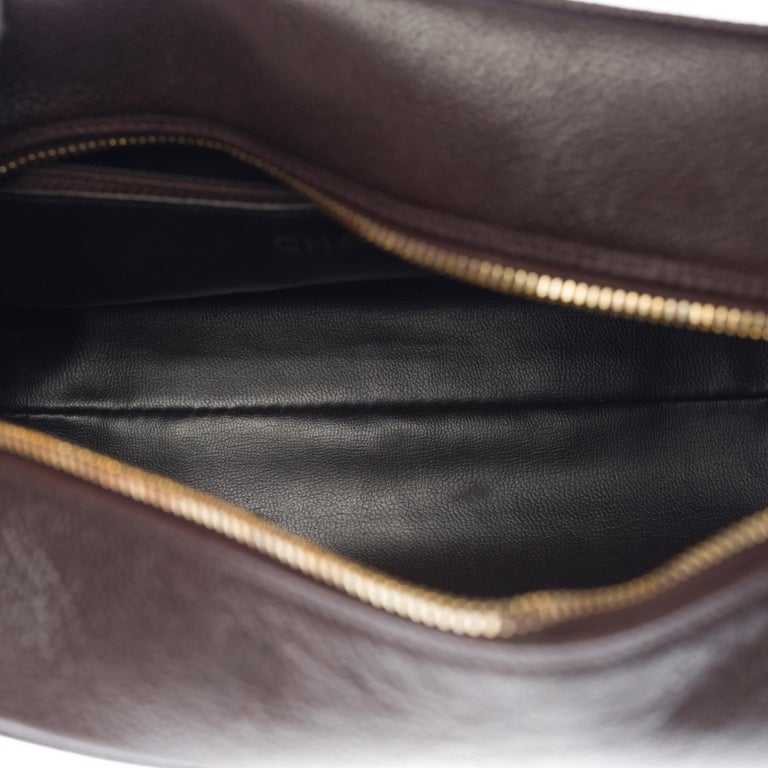 Charming Chanel CC Toilet bag in brown caviar leather For Sale at 1stDibs