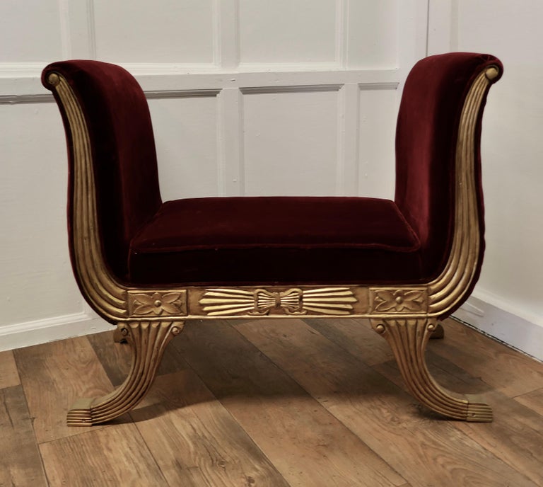 Charming Regency Style Window Seat or Salon Chaise For Sale at 1stDibs