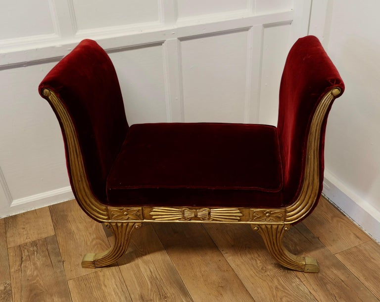 Charming Regency Style Window Seat or Salon Chaise For Sale at 1stDibs