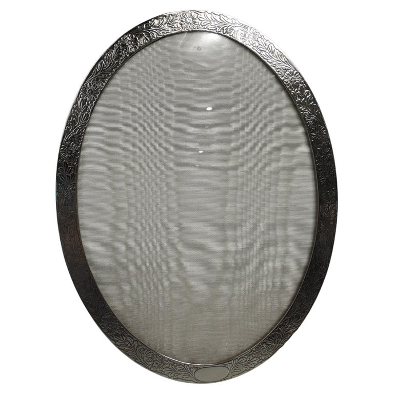 Charming Tiffany Edwardian Sterling Silver Daisy Chain Oval Picture ...