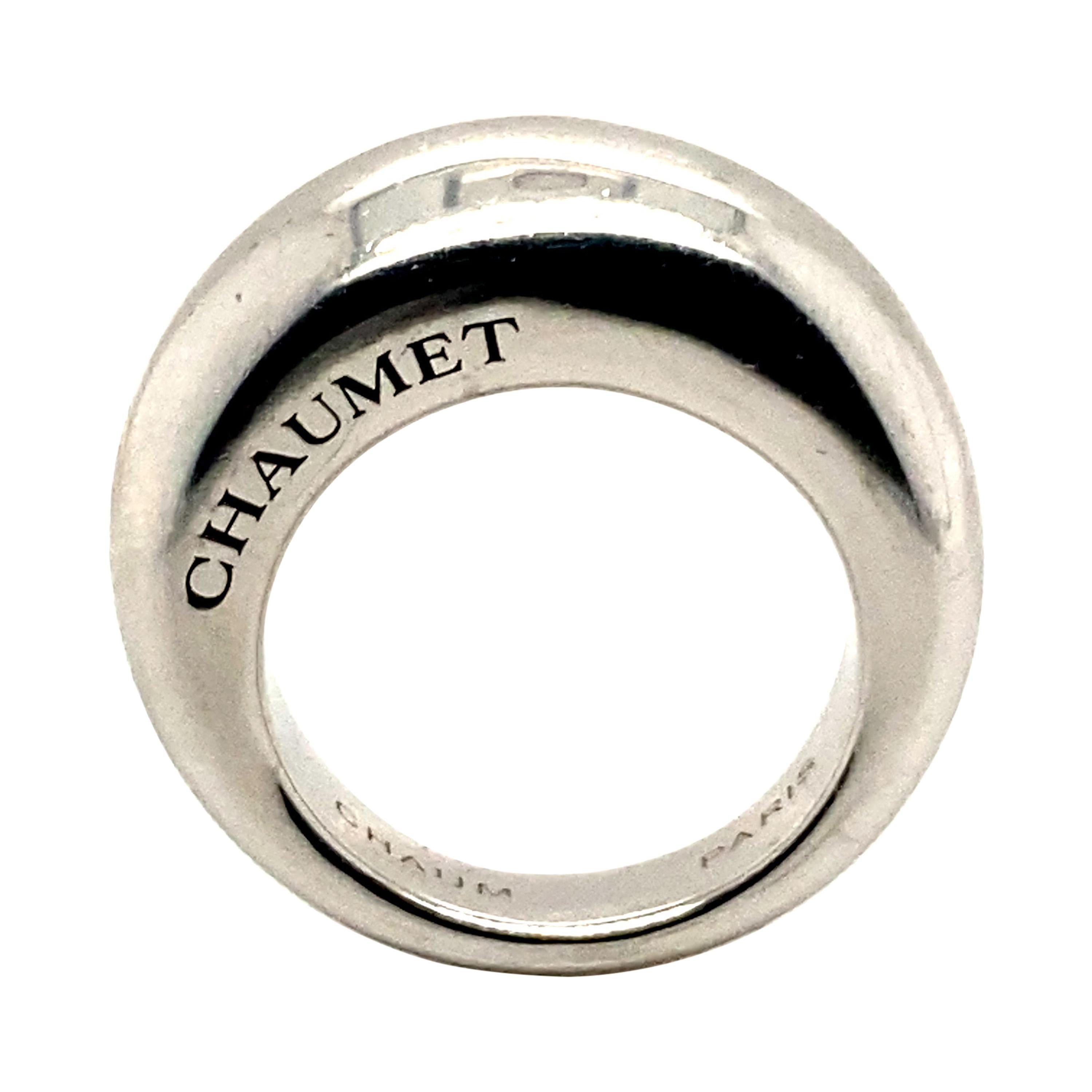 Chaumet Emerald Gold Ring at 1stDibs