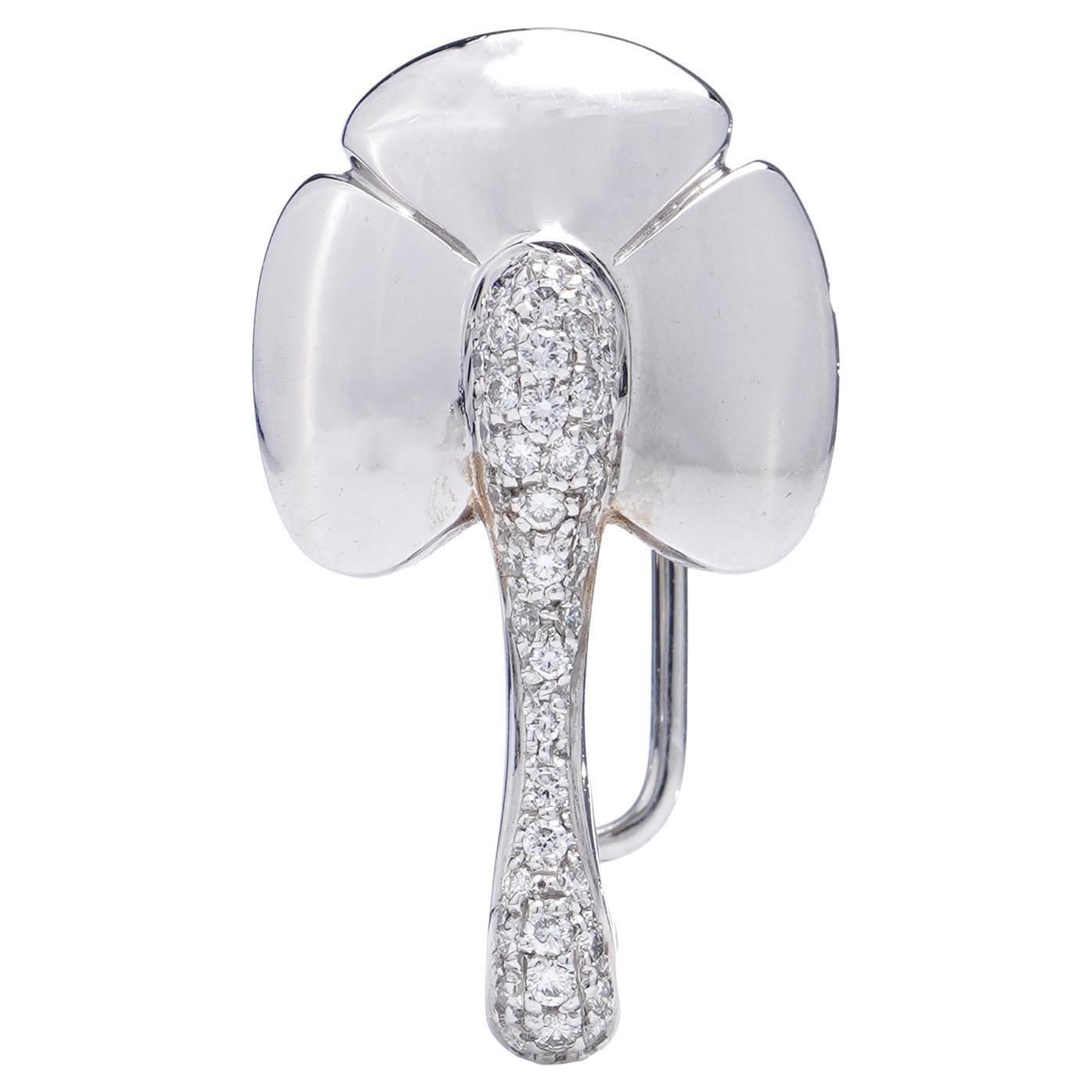 Chaumet Paris Sapphire Gold Bug Brooch at 1stDibs