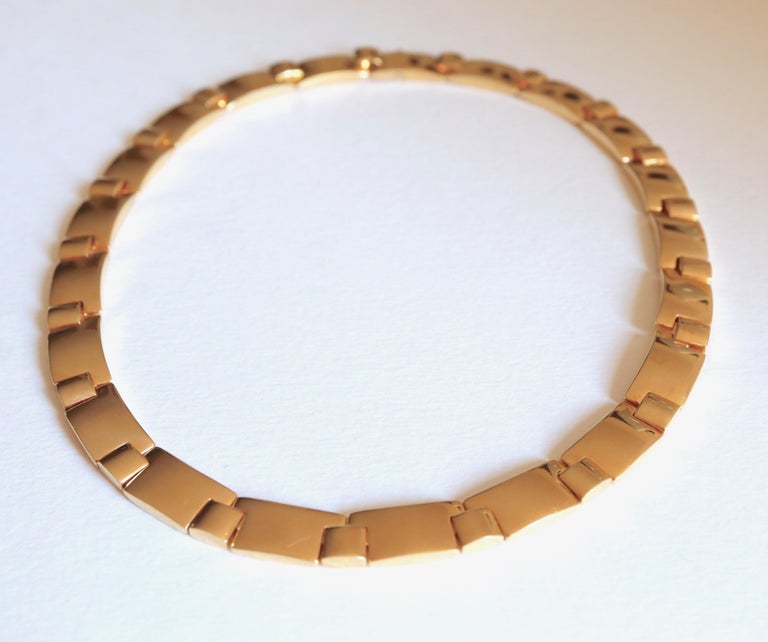 Chaumet Paris 18 Karat Yellow Gold Necklace For Sale at 1stDibs