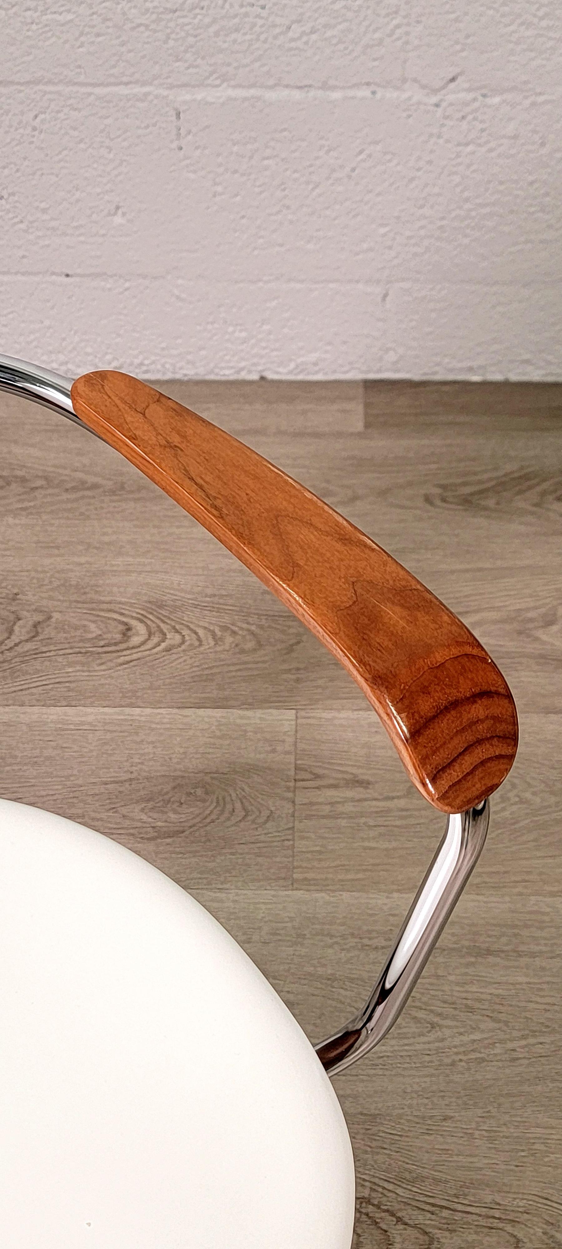 Cherner Task Chair White Leather and Walnut For Sale at 1stDibs