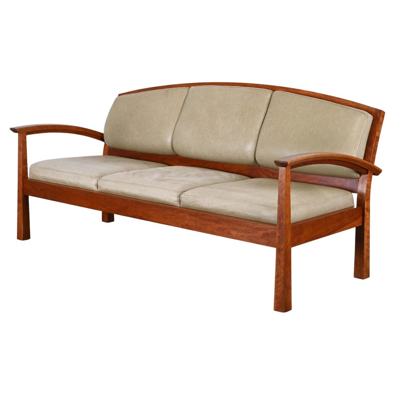 Cherry "American Bungalow" Sofa by Thomas Moser, 20th Century For Sale ...