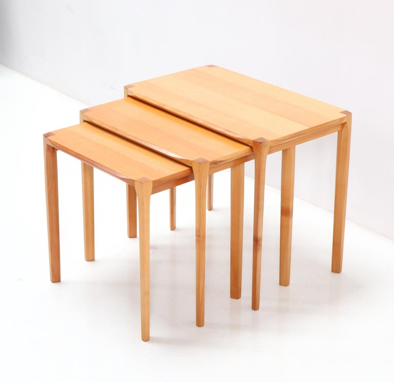 Cherry Mid-Century Modern Nesting Tables by Rex Raab for Wilhelm Renz ...