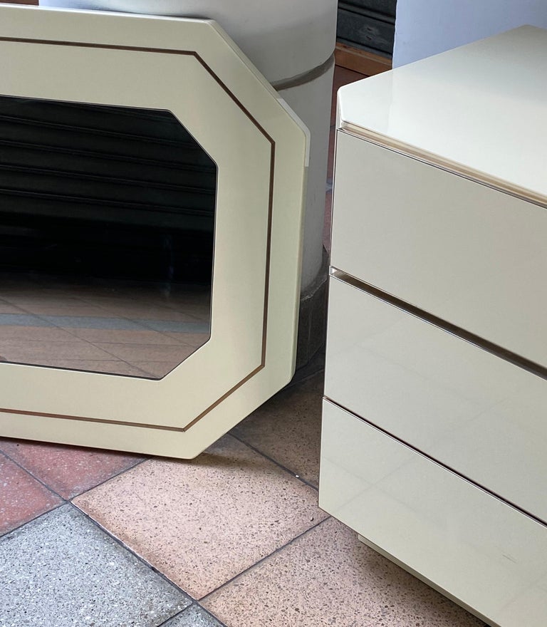 Chest of Drawers and Mirror Set For Sale at 1stDibs