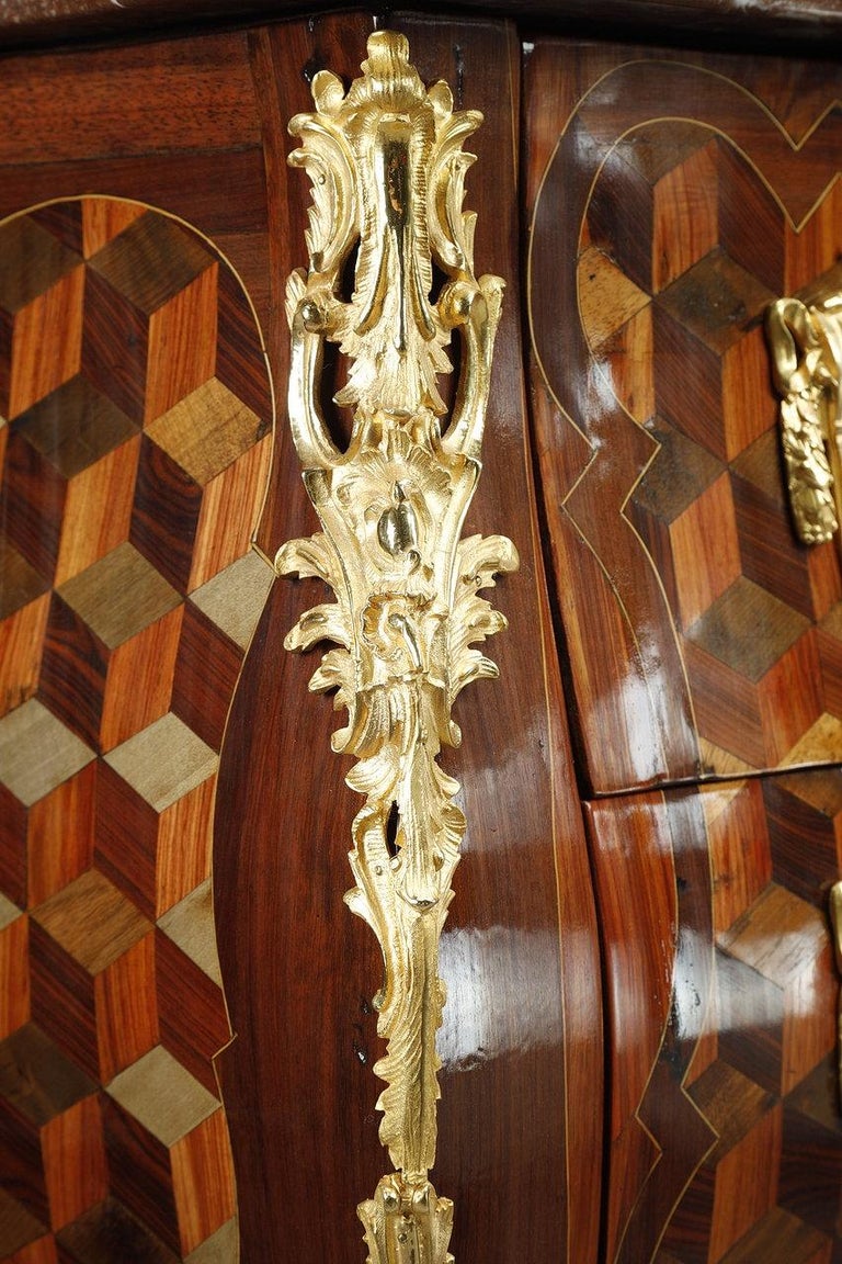 Chest of Drawers in Rosewood Veneer with Oeben Marquetry, Louis XV ...