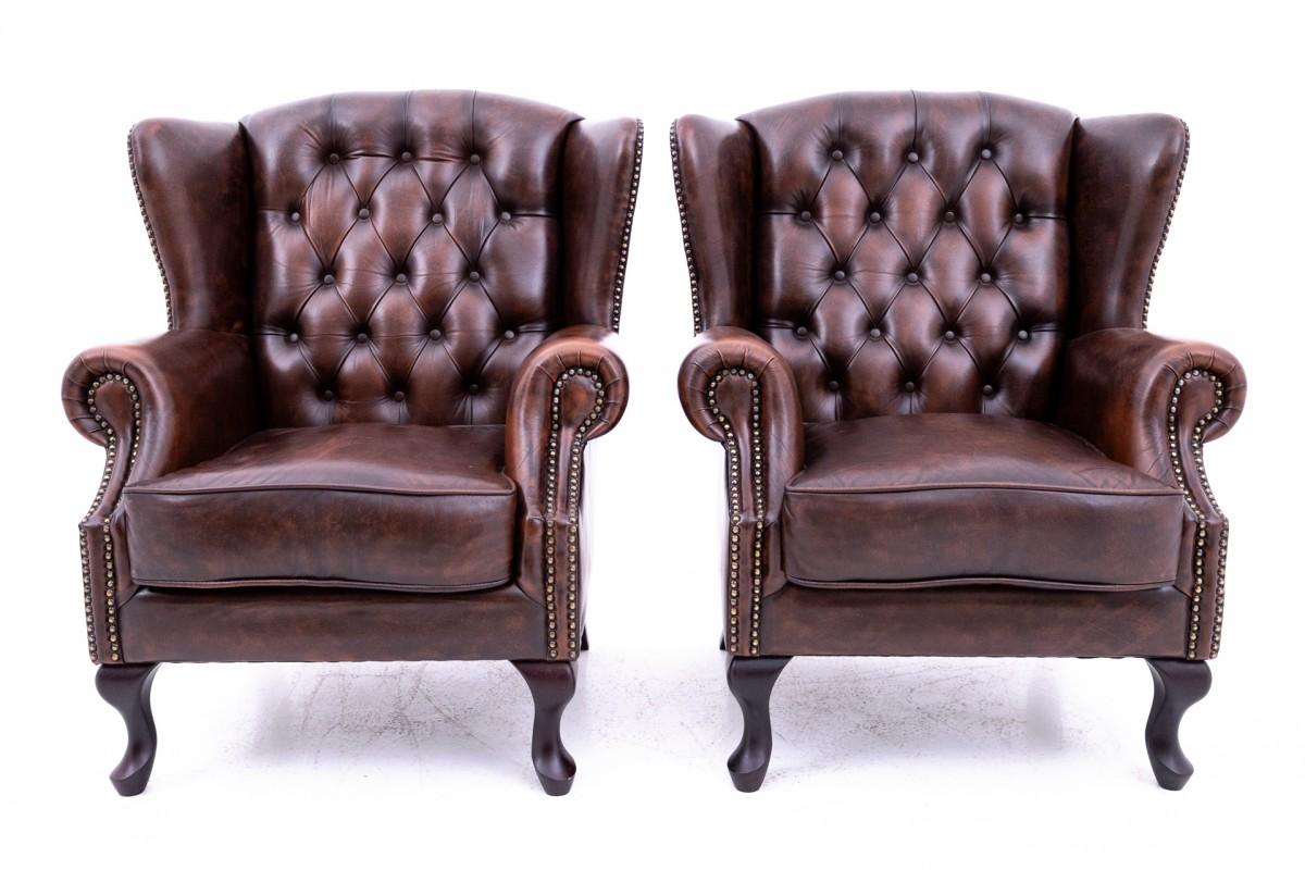 Chesterfield living room set, Western Europe. For Sale at 1stDibs