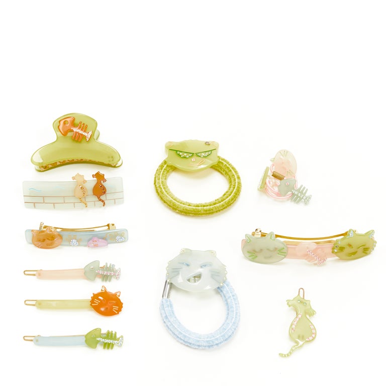 CHIC and MODE Alexandre Zouari crystal green fishbone cat acrylic hair ...