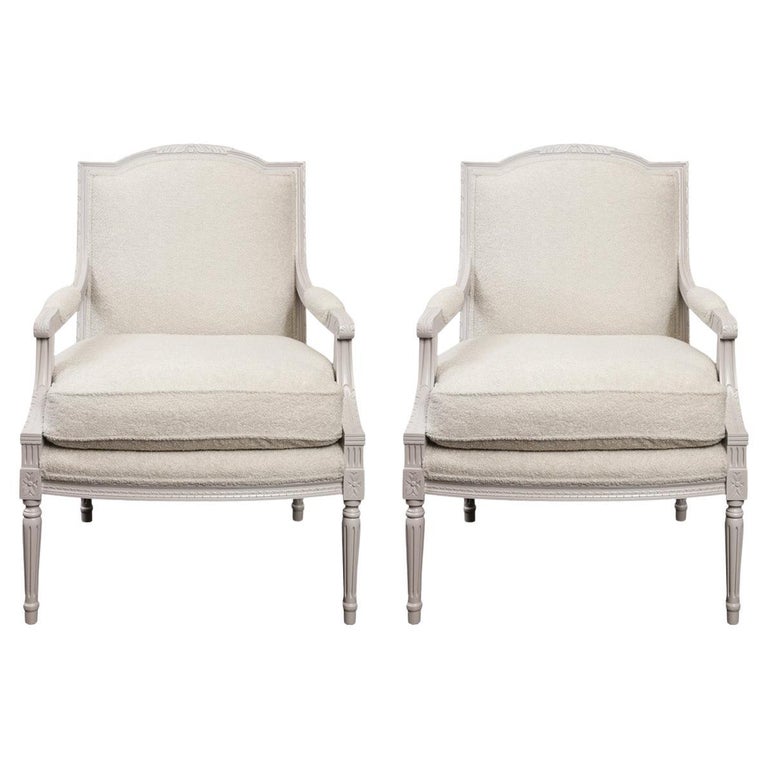 Chic Pair of Painted Louis VI Style Fauteuil For Sale at 1stDibs