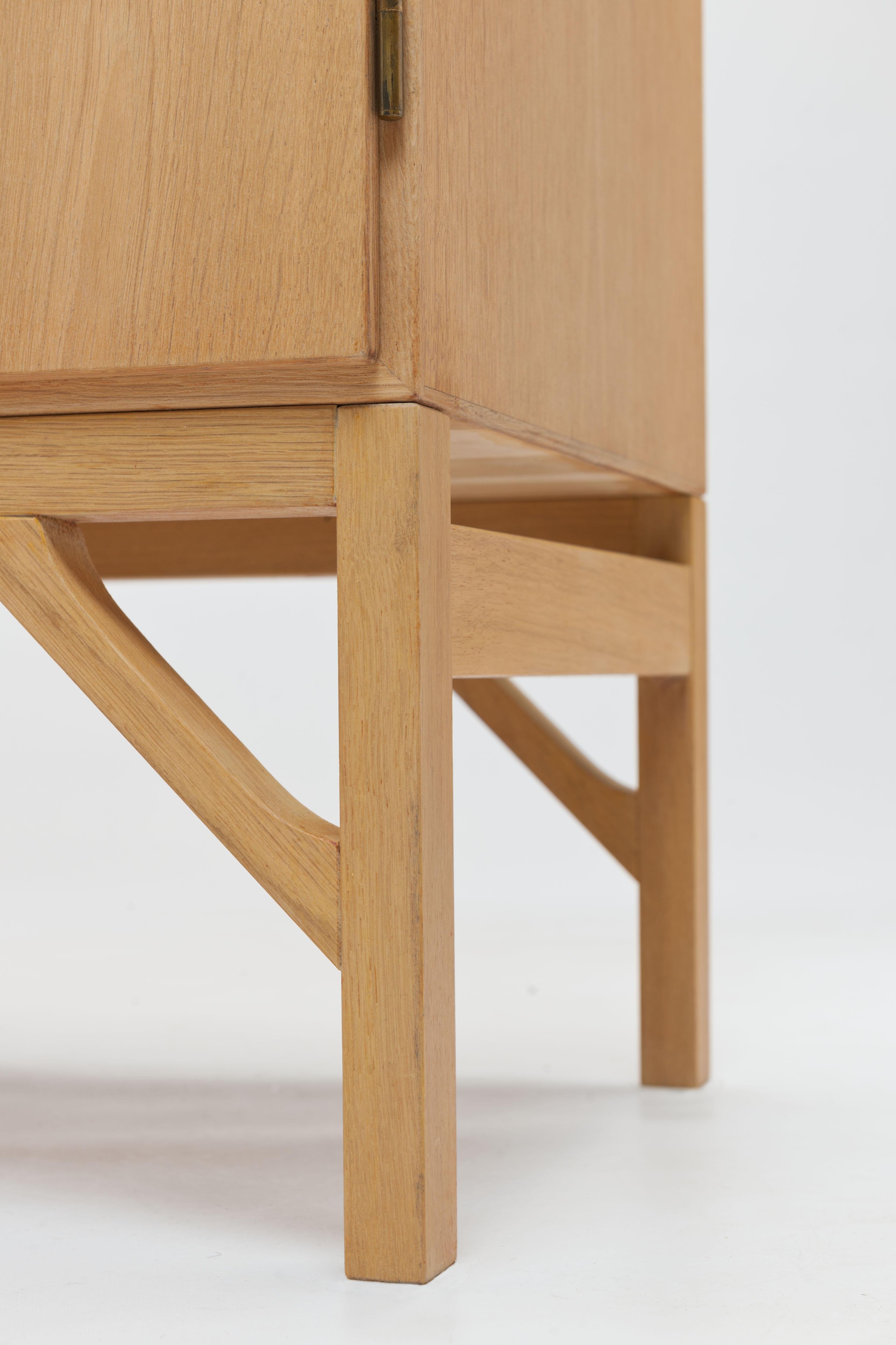 China Cabinet, Model A232 in Oak by Børge Mogensen at 1stDibs