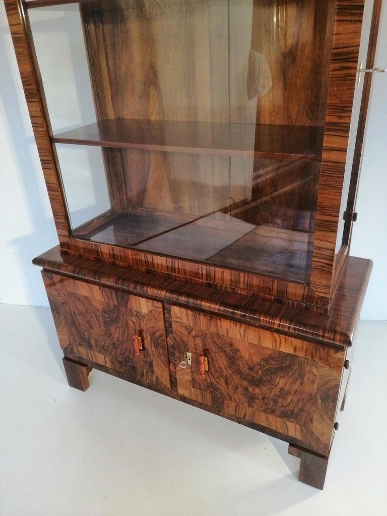 China Closet Art Deco from 1940 at 1stDibs