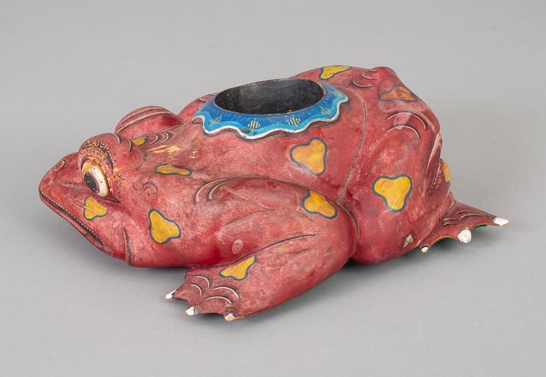 Chinese Antique Carved and Painted Frog For Sale at 1stDibs