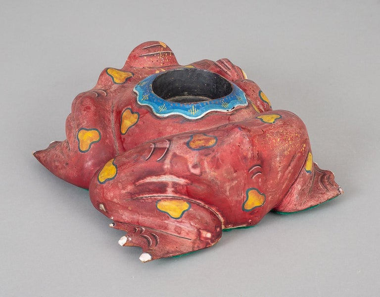 Chinese Antique Carved and Painted Frog For Sale at 1stDibs