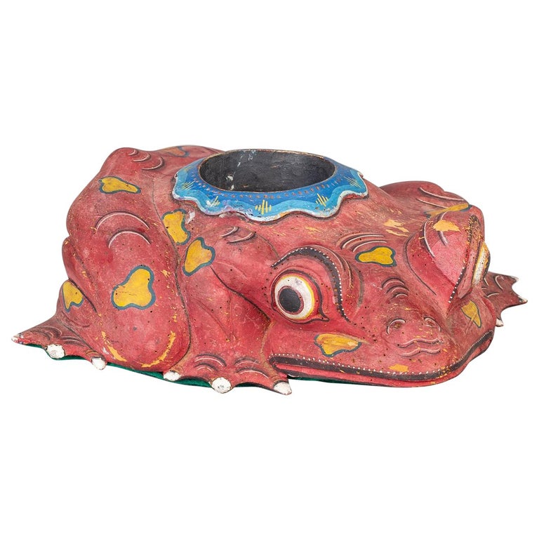 Chinese Antique Carved and Painted Frog For Sale at 1stDibs