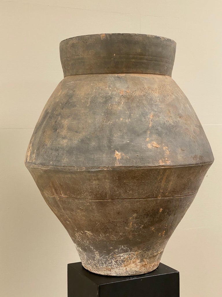 Chinese Antique Terracotta Grey Vase, Han Period at 1stDibs