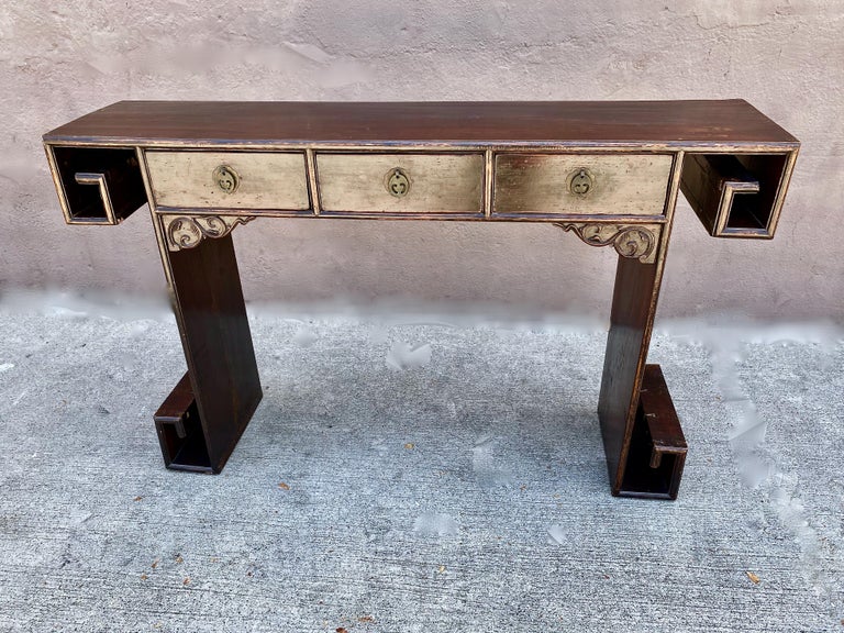 Chinese Art Deco Altar Table For Sale at 1stDibs