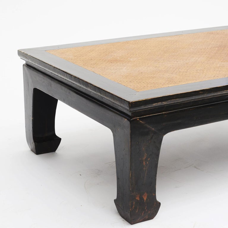 Chinese Black Lacquer Coffee Table with bamboo wicker Inlaid at 1stDibs