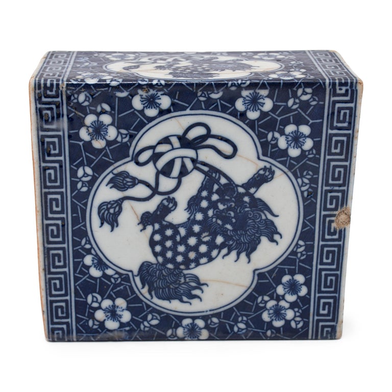 Chinese Blue and White Fu Lion Headrest For Sale at 1stDibs