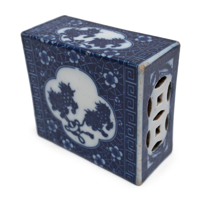 Chinese Blue and White Fu Lion Headrest For Sale at 1stDibs