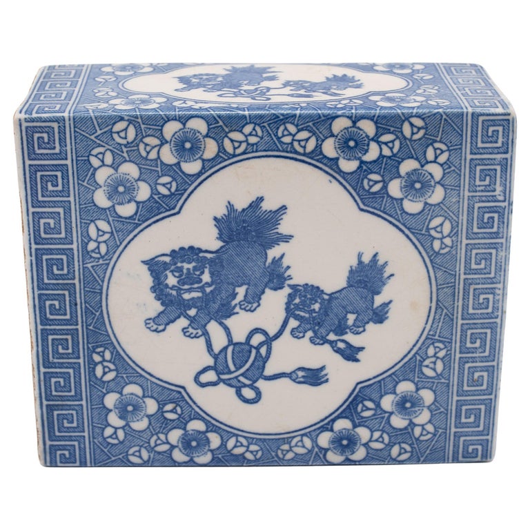 Chinese Blue and White Fu Lion Headrest For Sale at 1stDibs