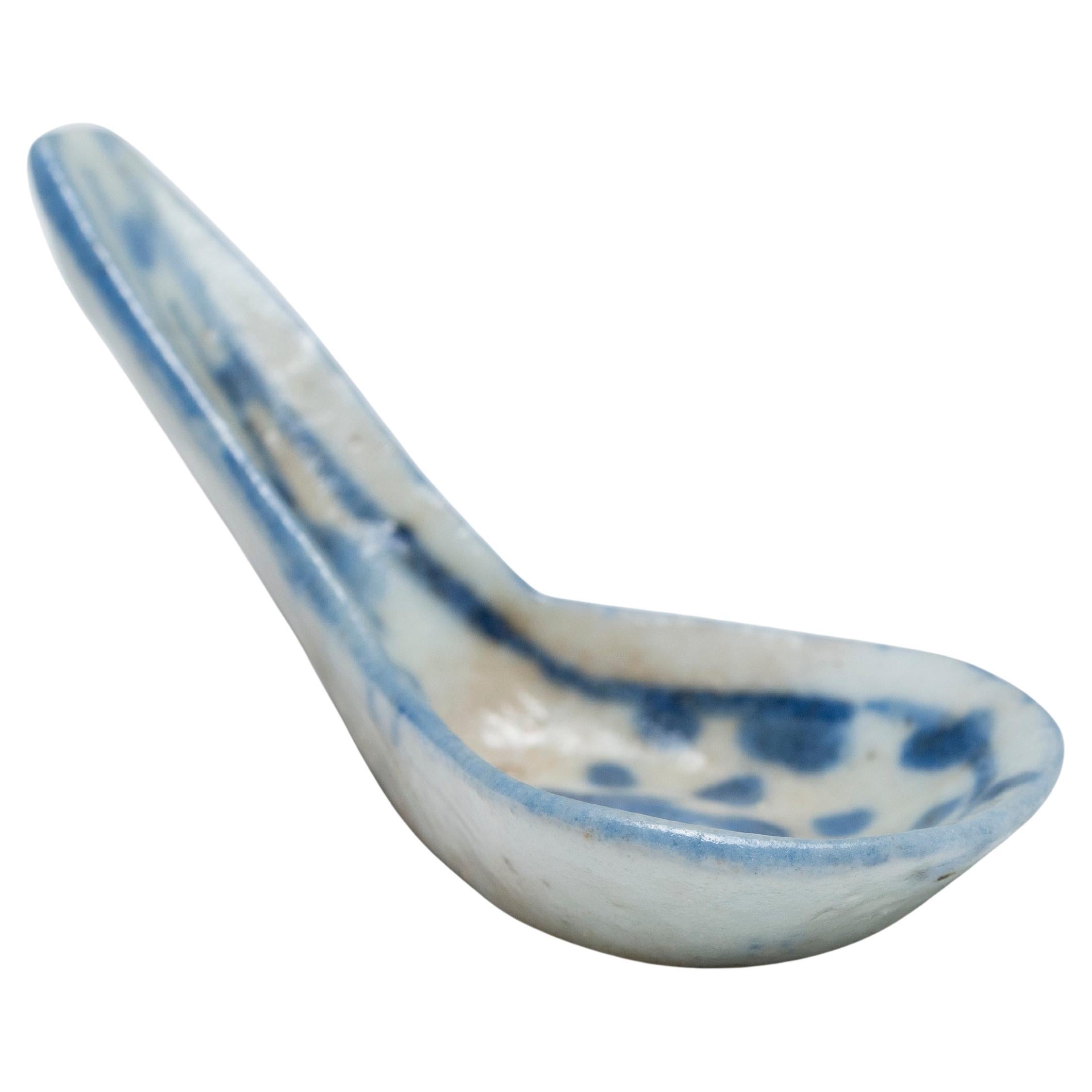 Chinese Blue and White Spoon, c. 1850 For Sale at 1stDibs