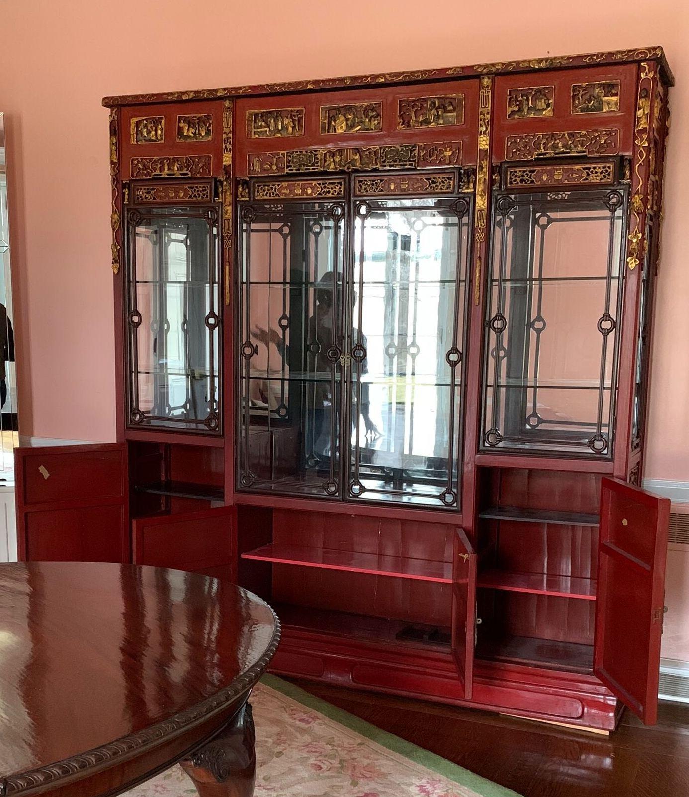Chinese Breakfront in Carved and Lacquered Wood with Mirrored Back at ...