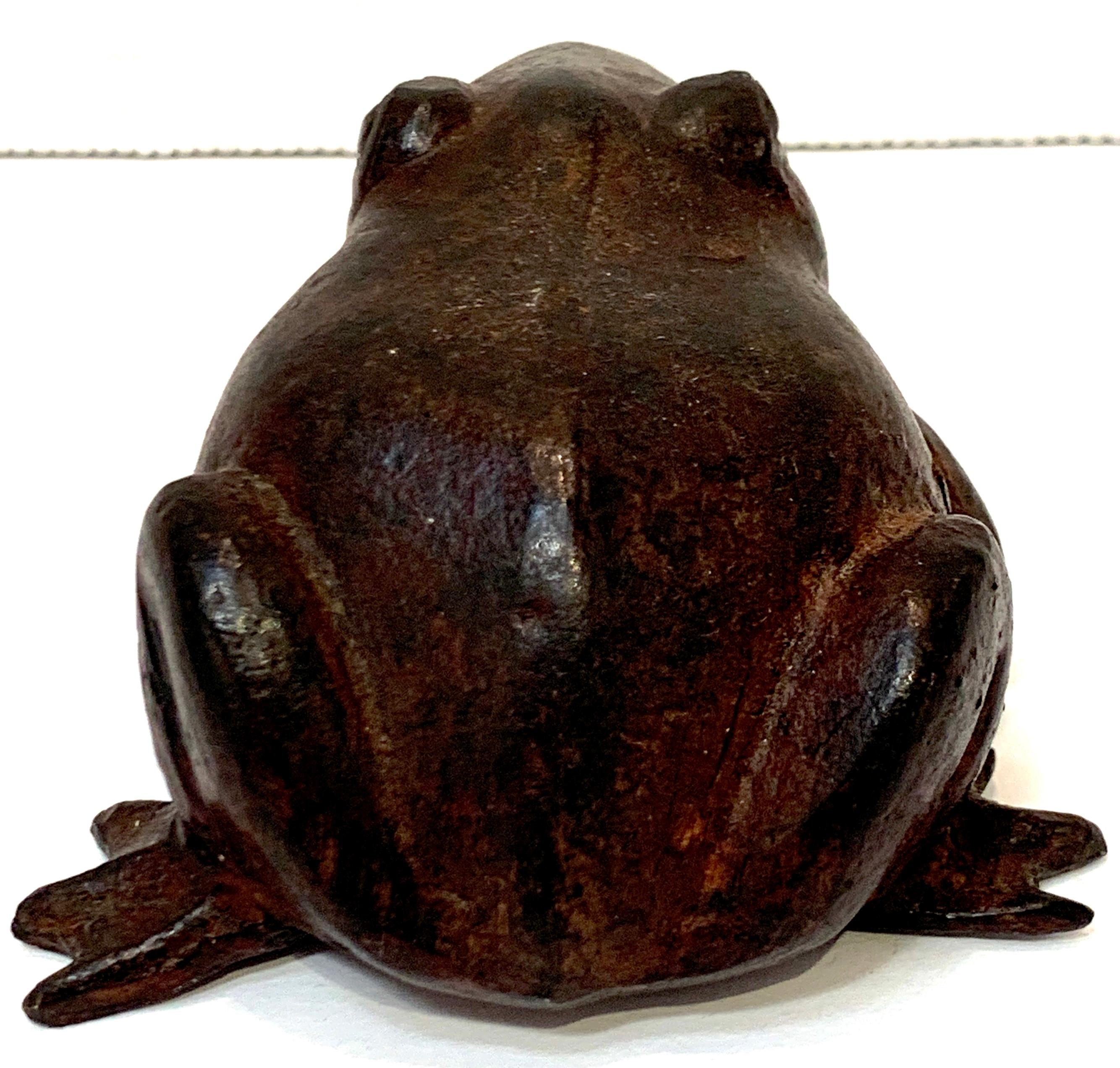 Chinese Bronze Frog at 1stDibs | frog altar totk