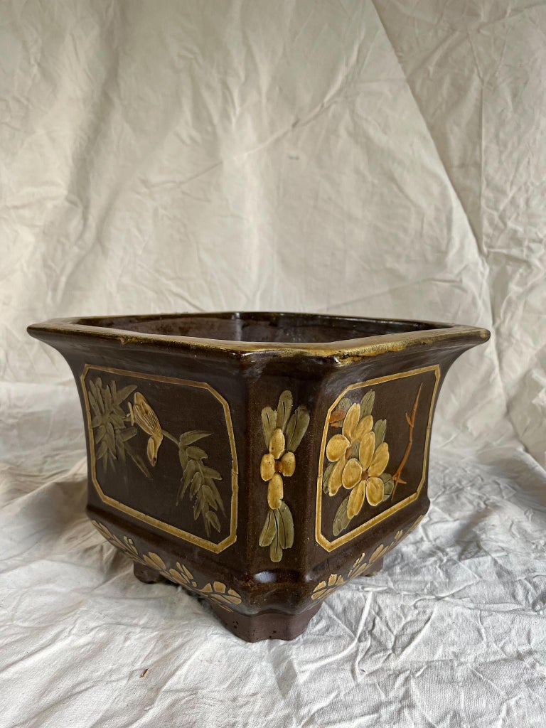Chinese Cachepot, 20th Century China For Sale at 1stDibs