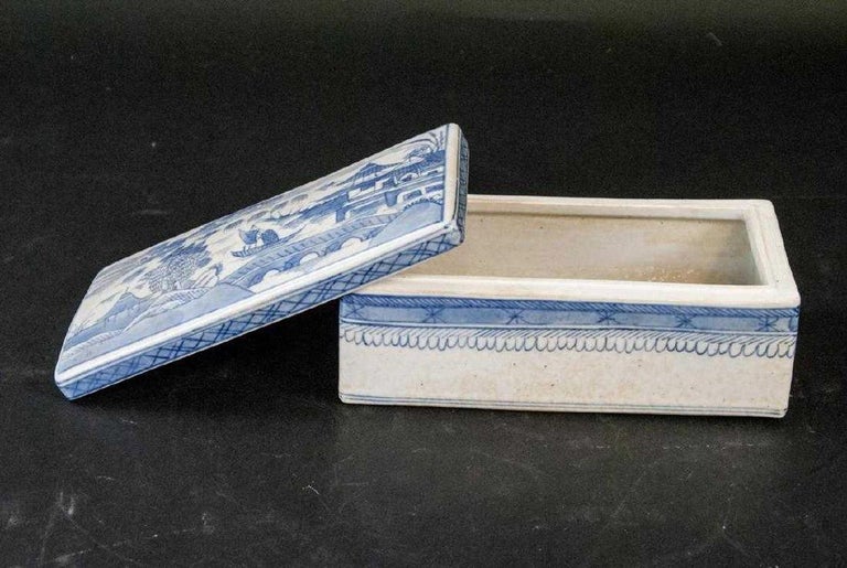 Chinese Canton Blue and White Porcelain Box at 1stDibs | blue and white ...