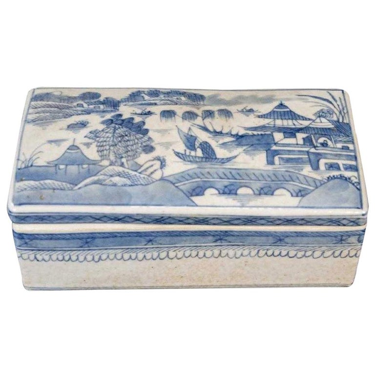 Chinese Canton Blue and White Porcelain Box at 1stDibs | blue and white ...
