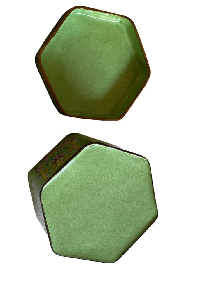 Chinese Canton Tea Caddy Box For Sale at 1stDibs