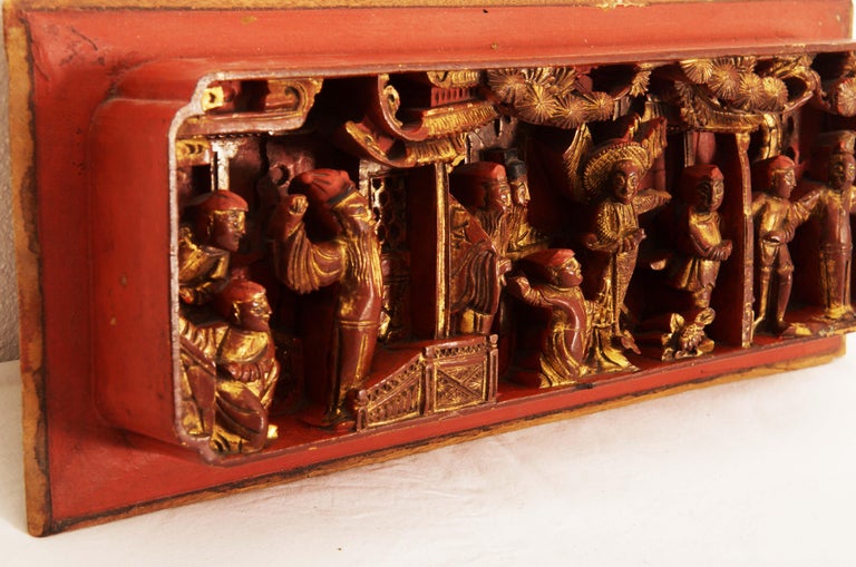 Chinese Carved Wooden Gilded Panel Wall Decoration For Sale at 1stDibs