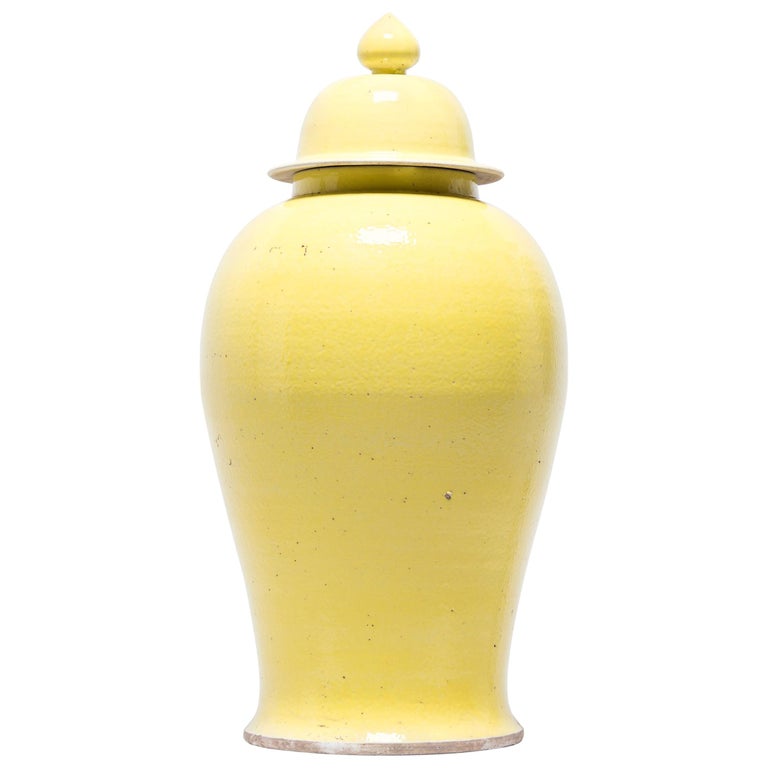 Chinese Citron Yellow Double Baluster Jar For Sale at 1stDibs