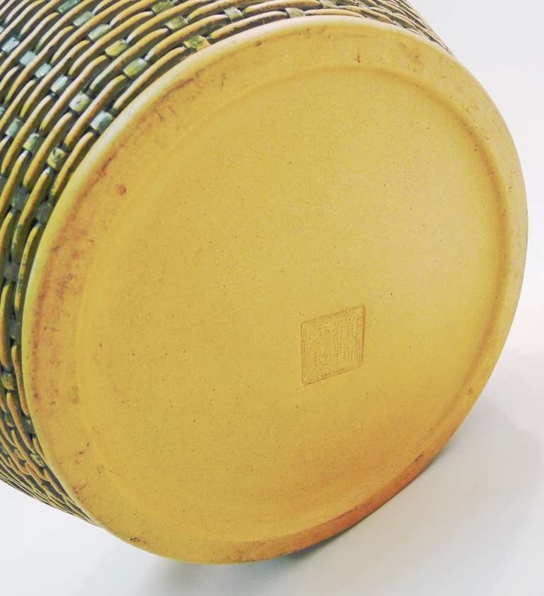 Asian Clay Vase Table Lamp For Sale at 1stDibs