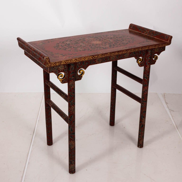 Chinese Decorated Console Table For Sale at 1stDibs