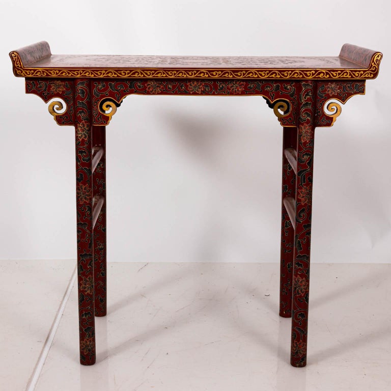 Chinese Decorated Console Table For Sale at 1stDibs